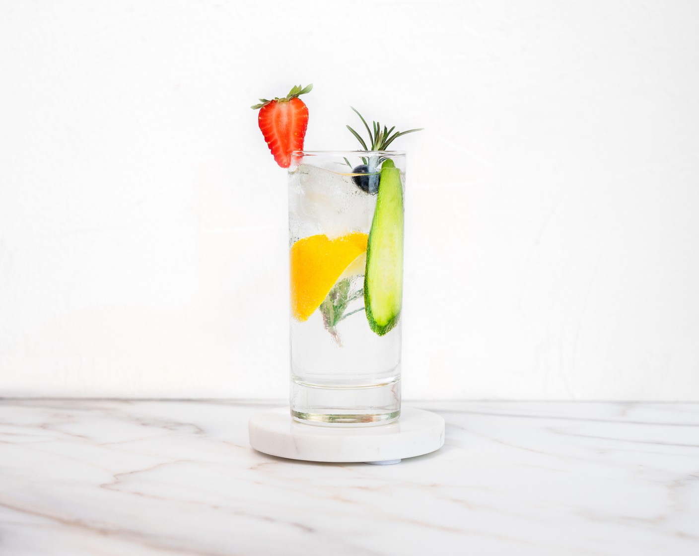 Bombay Berry Fizz Recipe | MixLab