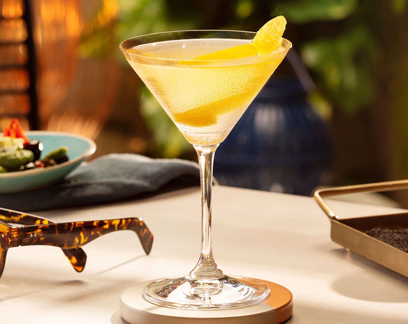 Mix Lab Vodka Martini Recipe | MixLab