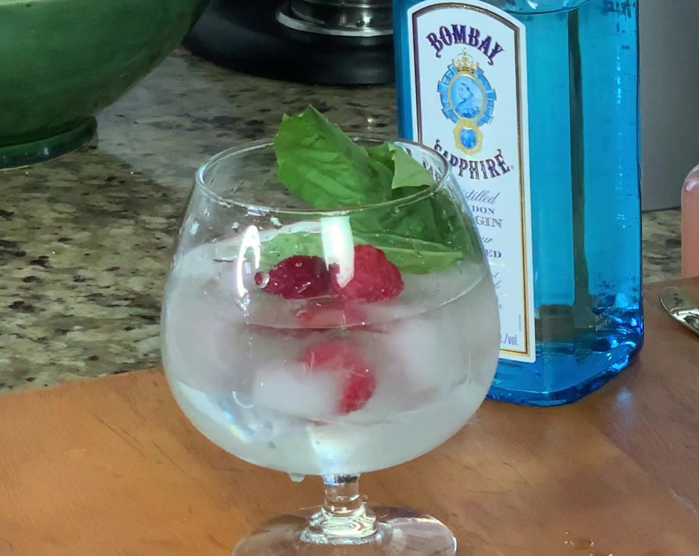 Bombay Sapphire Raspberry and Basil Gin & Tonic Recipe | MixLab